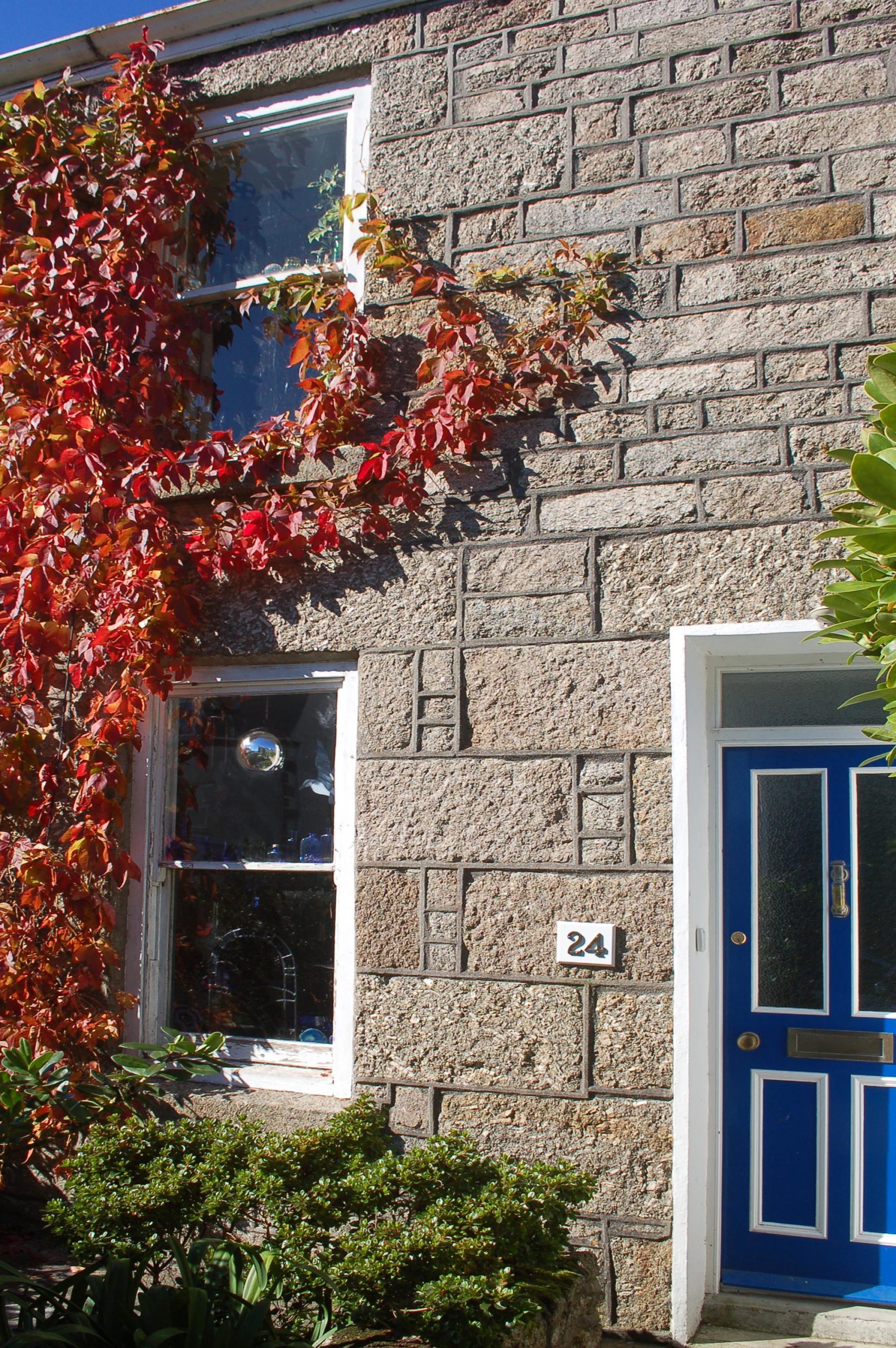 Work, Cottage, Garden and Artist Studio of Cornish Artist Sarah Vivian